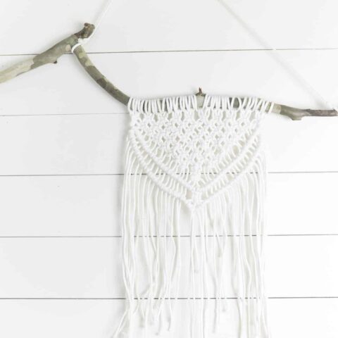 Top 10 Free Macrame Wall Hanging Patterns For Beginners