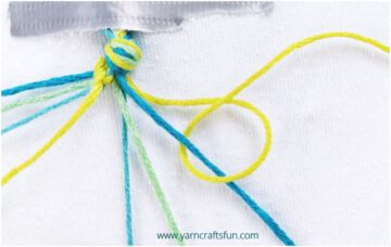 Easy Chevron Friendship Bracelet Pattern - yarncraftsfun.com
